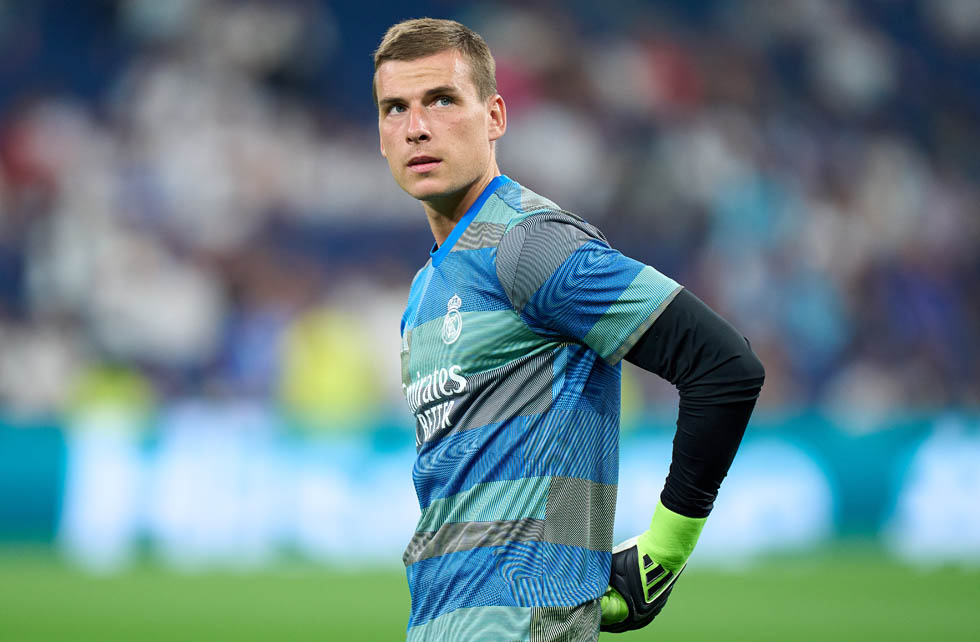 Rückkehr nach Madrid: Lunin wegen Problemen abgereist - REAL TOTAL